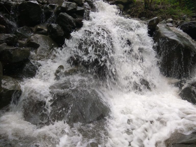 Waterfall Jangeshu - Waterfall Kasauli - Waterfall - Paradise Valley