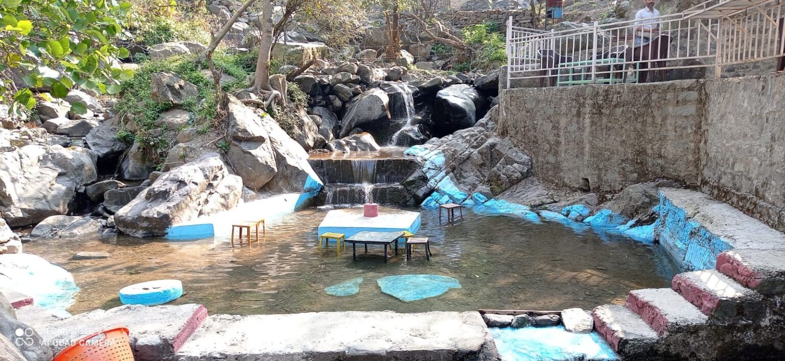 Waterfall Jangeshu - Waterfall Kasauli - Waterfall - Paradise Valley